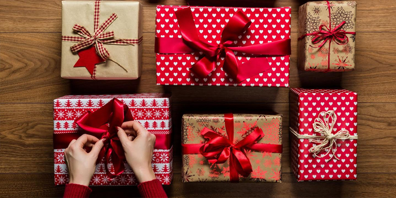 Why is Gift giving Important In A Relationship 